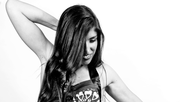 Carolina | Wedding Pianist and Singer For Hire | Seventh Second